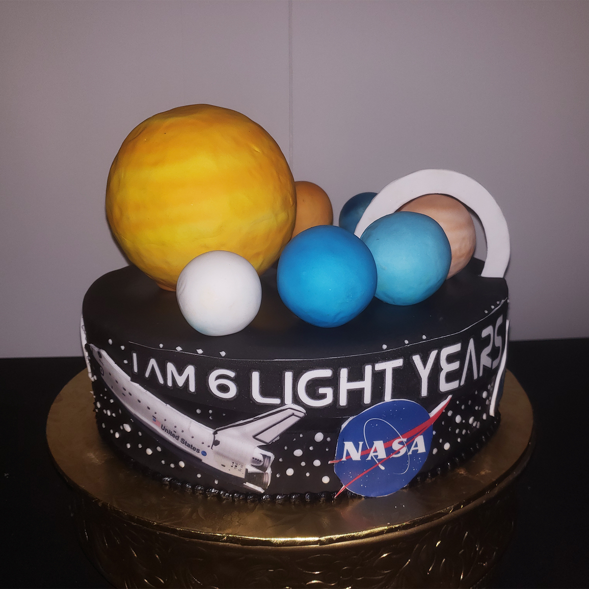 Nasa Cake – Elite Cake
